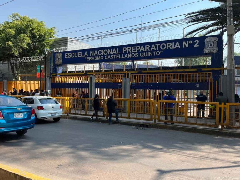 Descubre la ESCUELA NACIONAL PREPARATORIA 2 - Erasmo